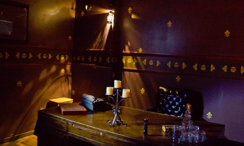 Escape Hour Austin - Escape the Manor [Review] - Room Escape Artist