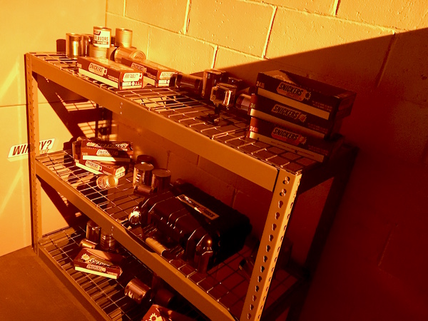 Snickers - Intense Flavors Hunger Bunker [Reaction] - Room Escape Artist