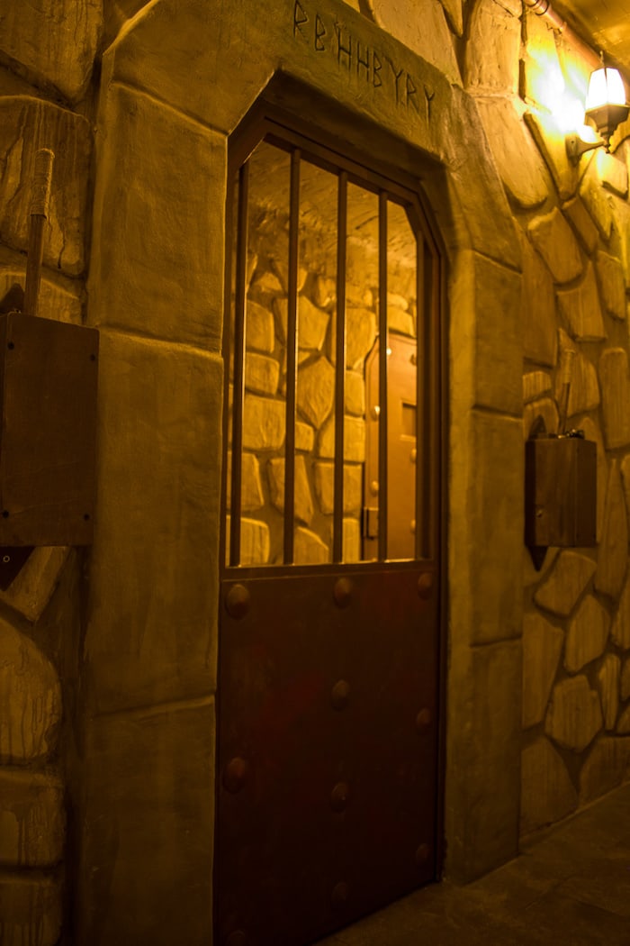 Clock Escape Rooms - Rebellion [Review] - Room Escape Artist