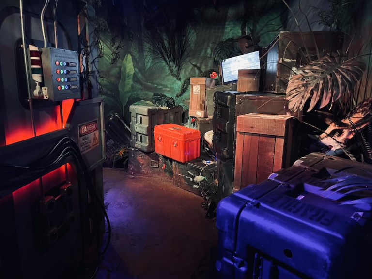 60 to Escape Schaumburg - Jurassic Outpost [Review] - Room Escape Artist